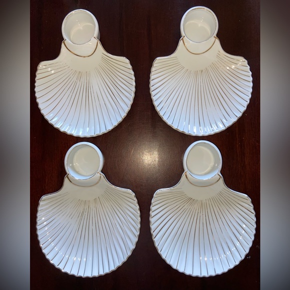 Dining | Vintage Mcm Seafood Ceramic Shell Dishes Plates Attached Cups ...